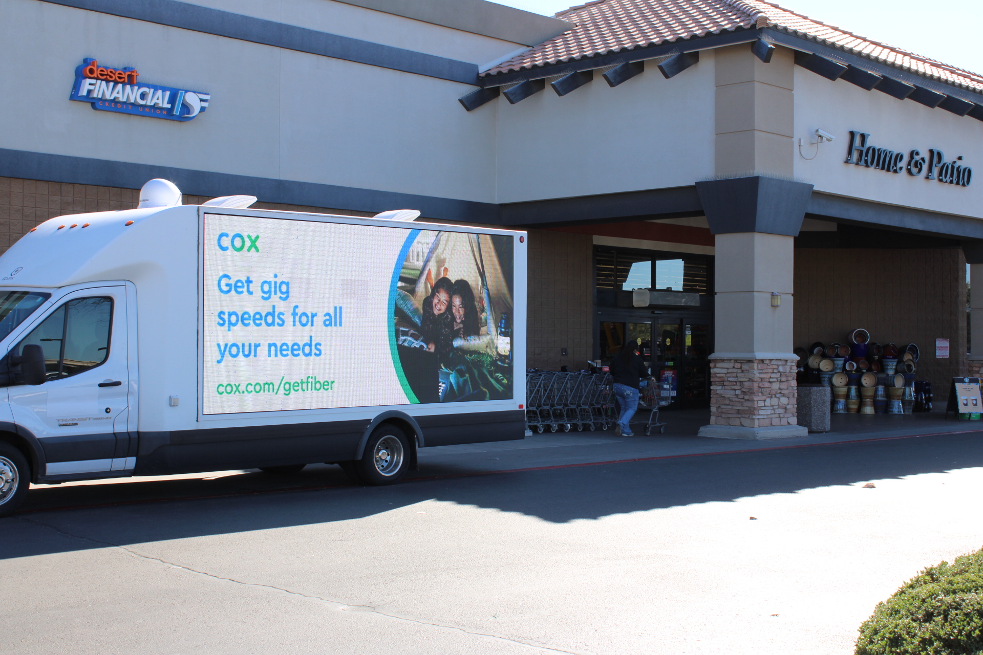 Motion Media | Live Mobile Billboard Advertising & Marketing