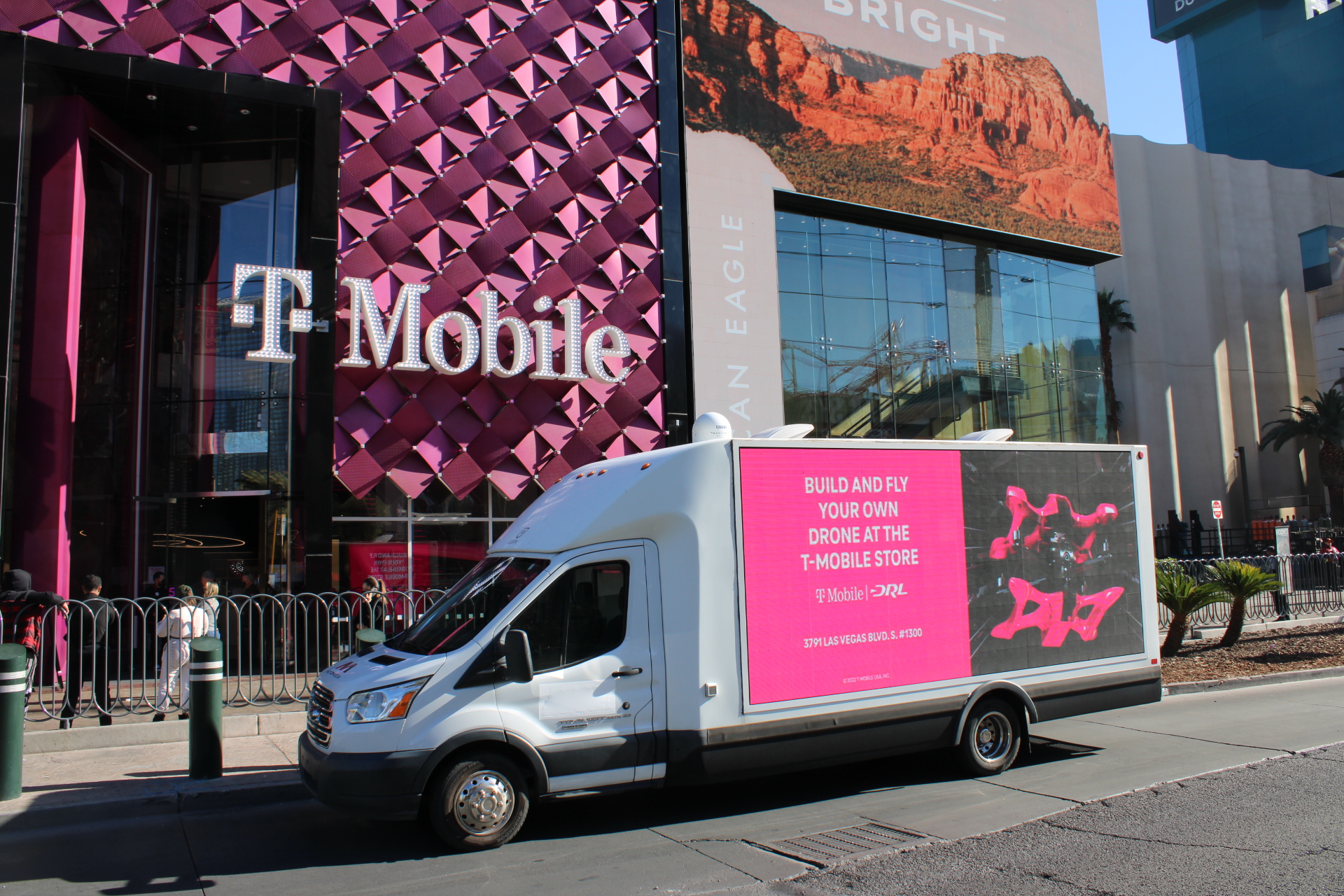 Motion Media | Live Mobile Billboard Advertising & Marketing